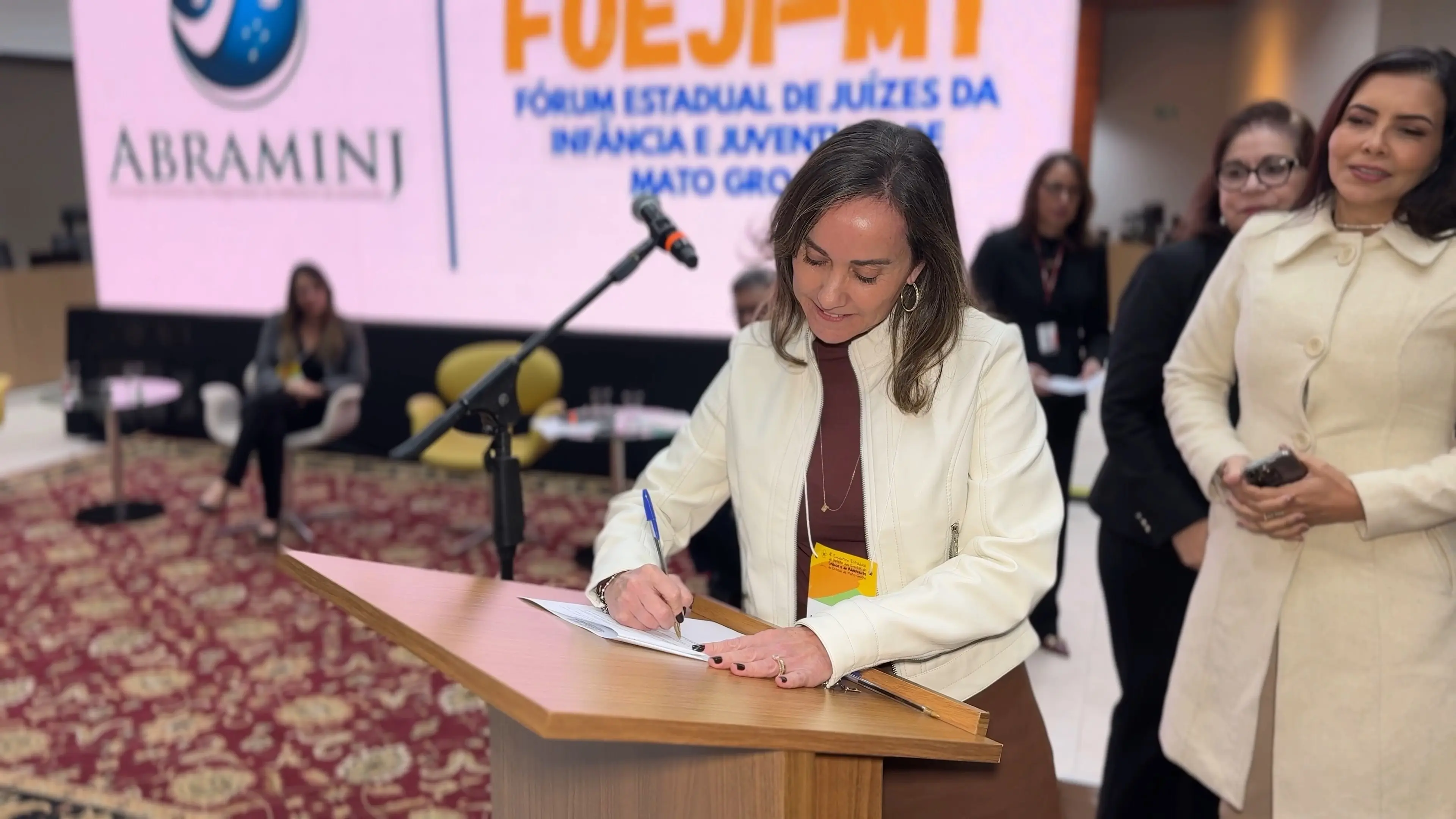 Fórum Estadual de Juízes da Infância e Juventude de Mato Grosso é ...